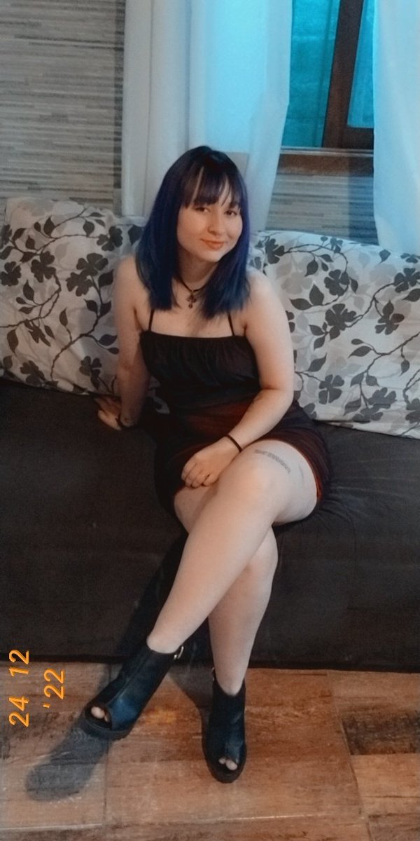 Emilly. on Twitter: " 🧑‍🎄"