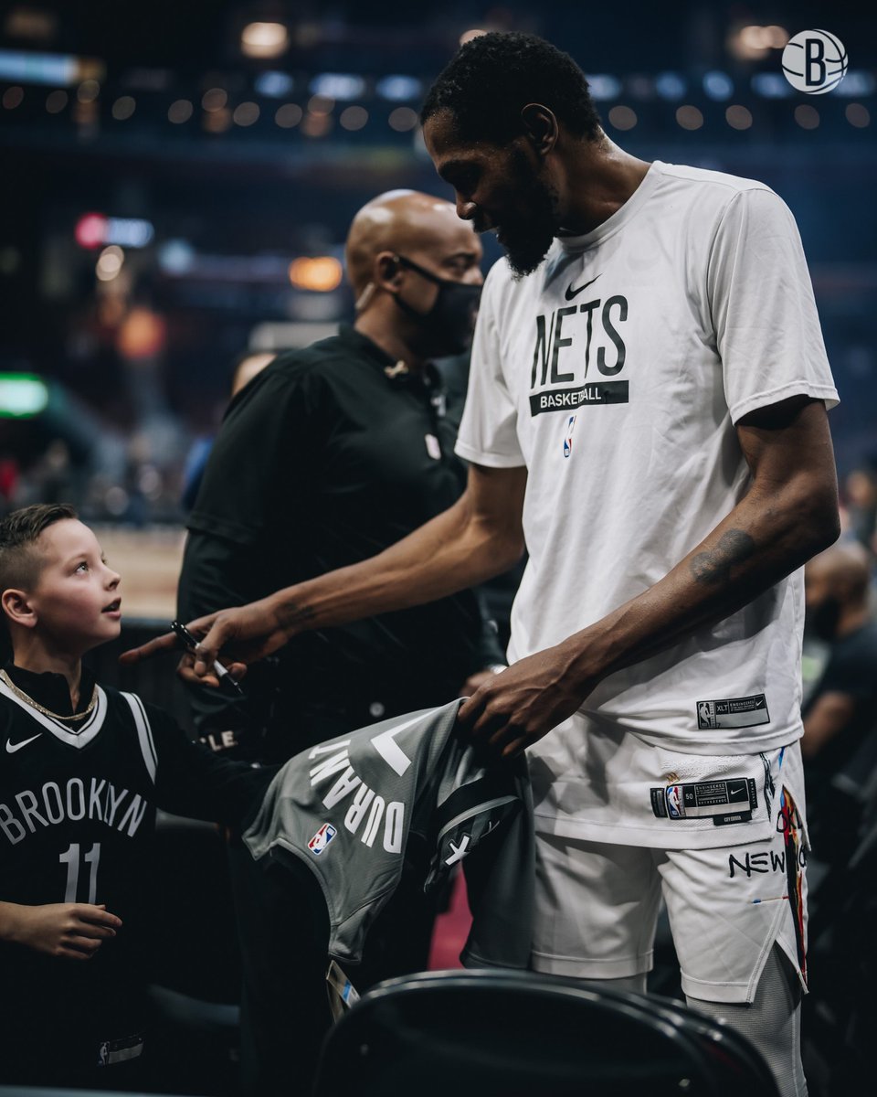 Brooklyn Nets on Twitter: "Nets World love 🖤🤍"