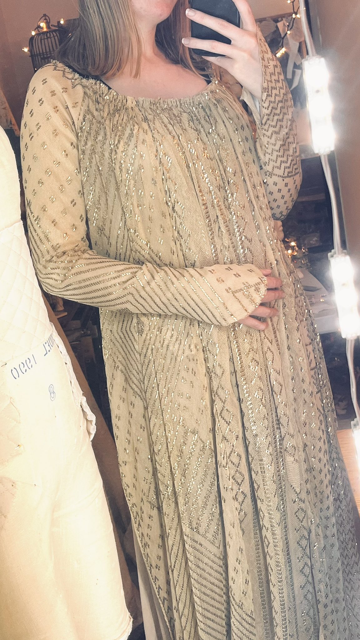 Silhouette Cosplay🐍 on Twitter: "it’s happening ahhhh #galadriel #ringsofpower https://t.co ...