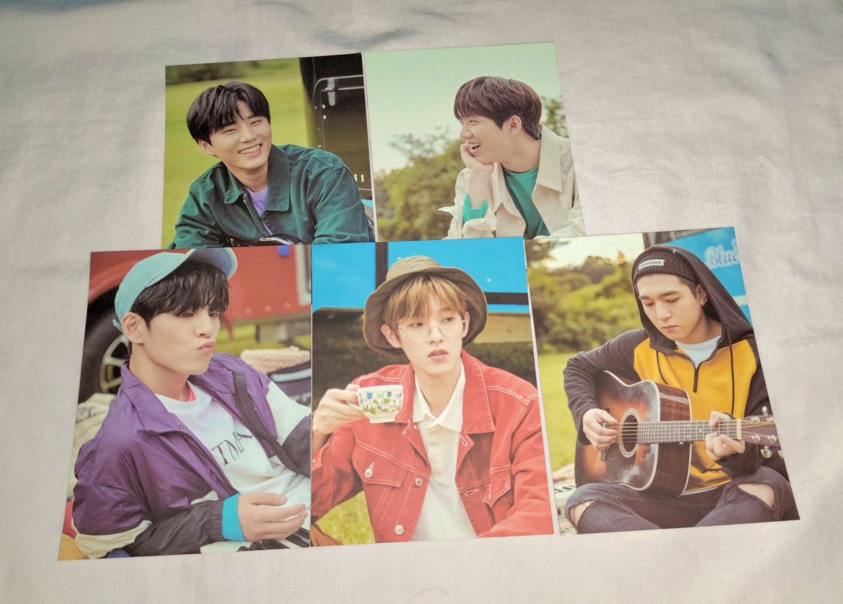 SALE SANRIO & DAISO STUFF on Twitter: "[HELP RT] WANT TO SELL ALL ABOUT DAY6 READY INA HARGA ...