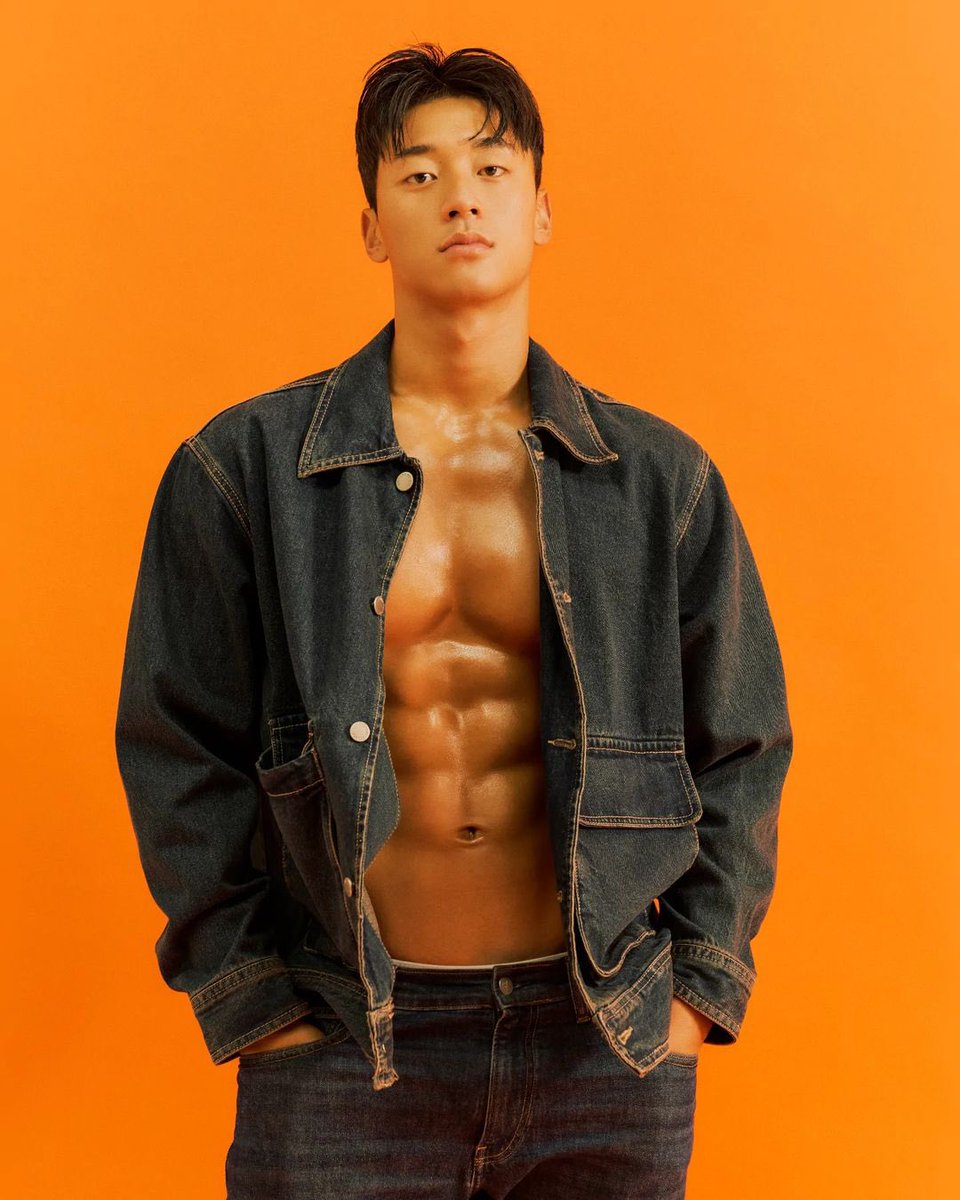 thosefabulousguys on Twitter: "moonsick"