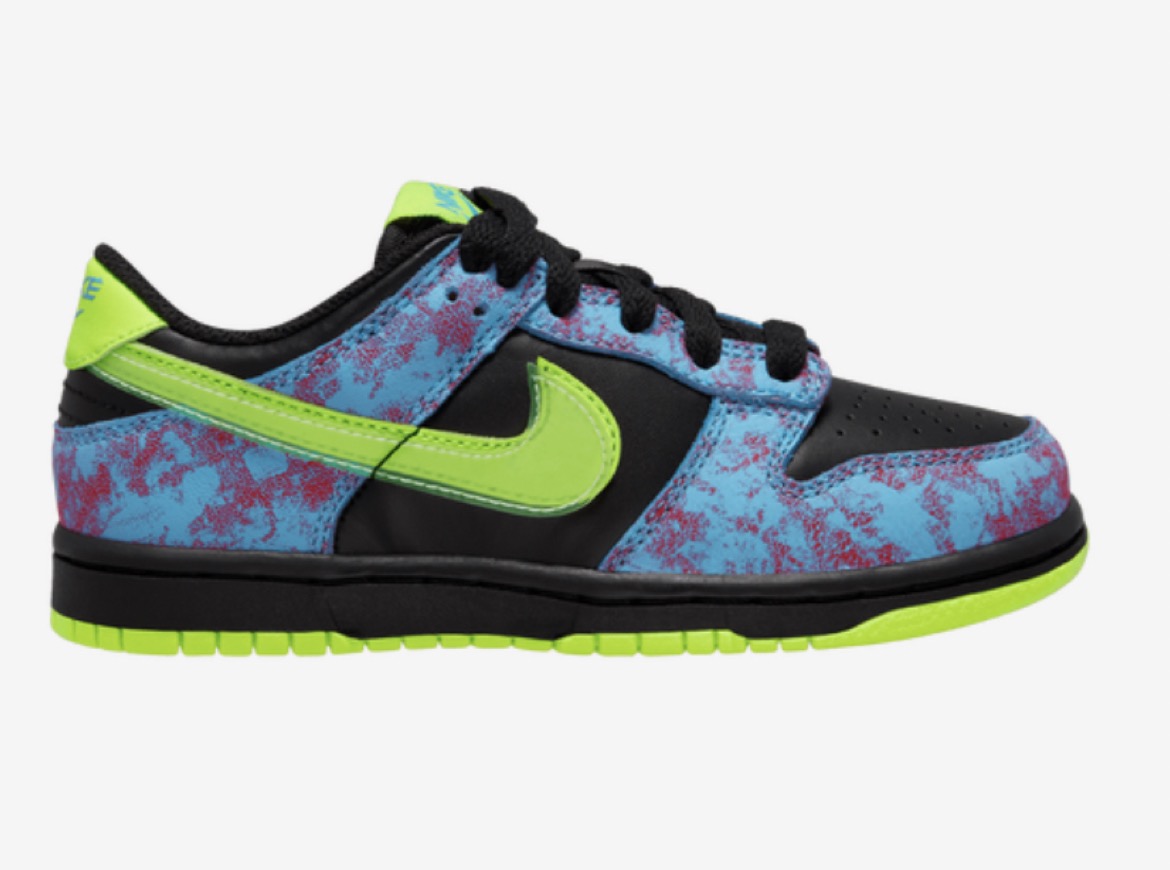 SNKR_TWITR on Twitter: "PS Nike Dunk Low SE ‘Multi/Volt’ on Kids Footlocker Shop -> http://bit ...