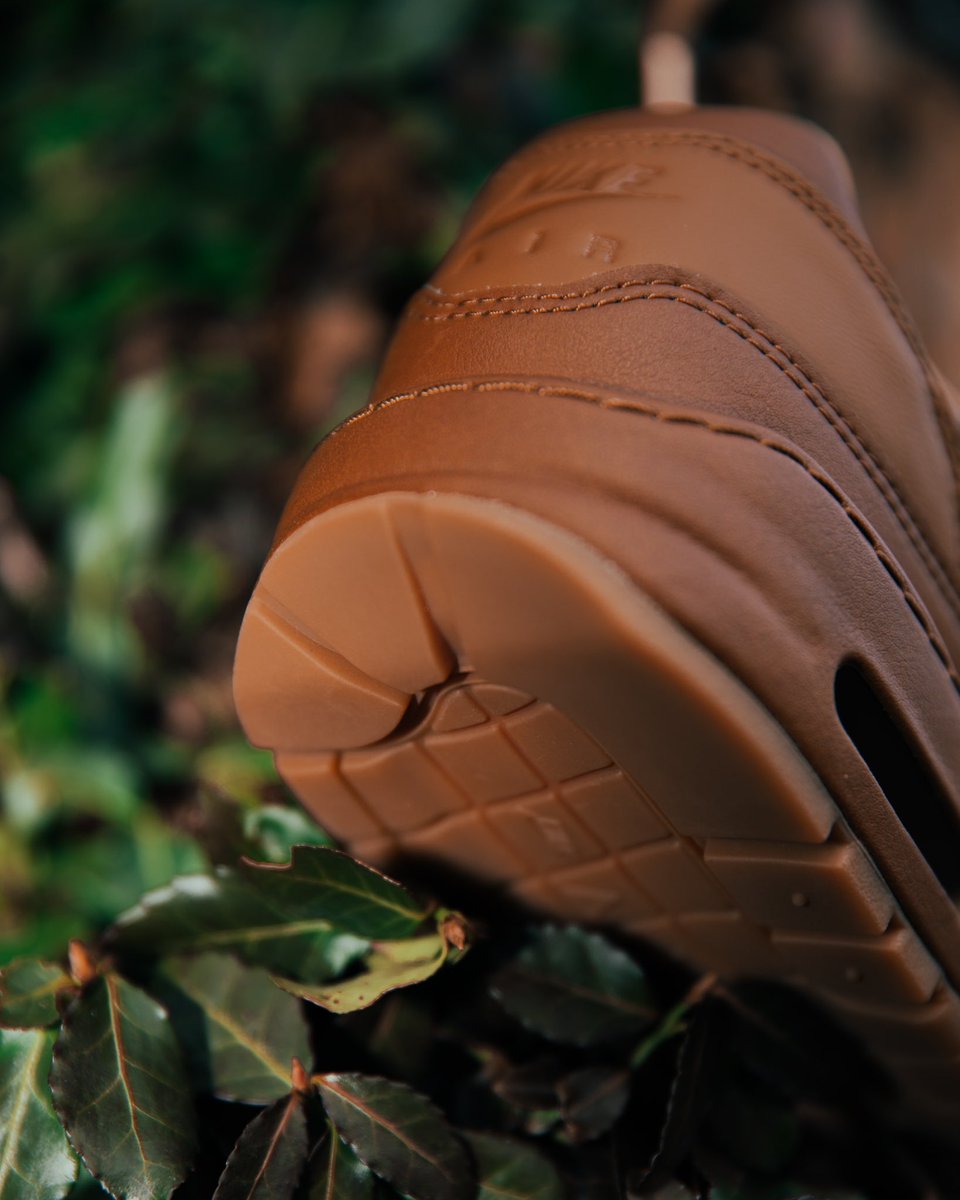 Trudy Spencer on Twitter: "RT @kickslounge: An iconic silhouette, a monochromatic palette, a ...