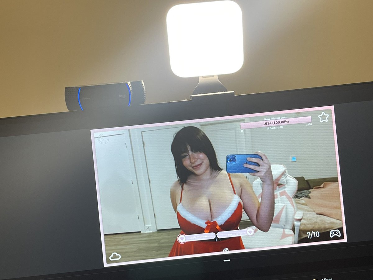 Ori ️‍🔥 on Twitter: "http://Twitch.tv/Gemmamii hehe"