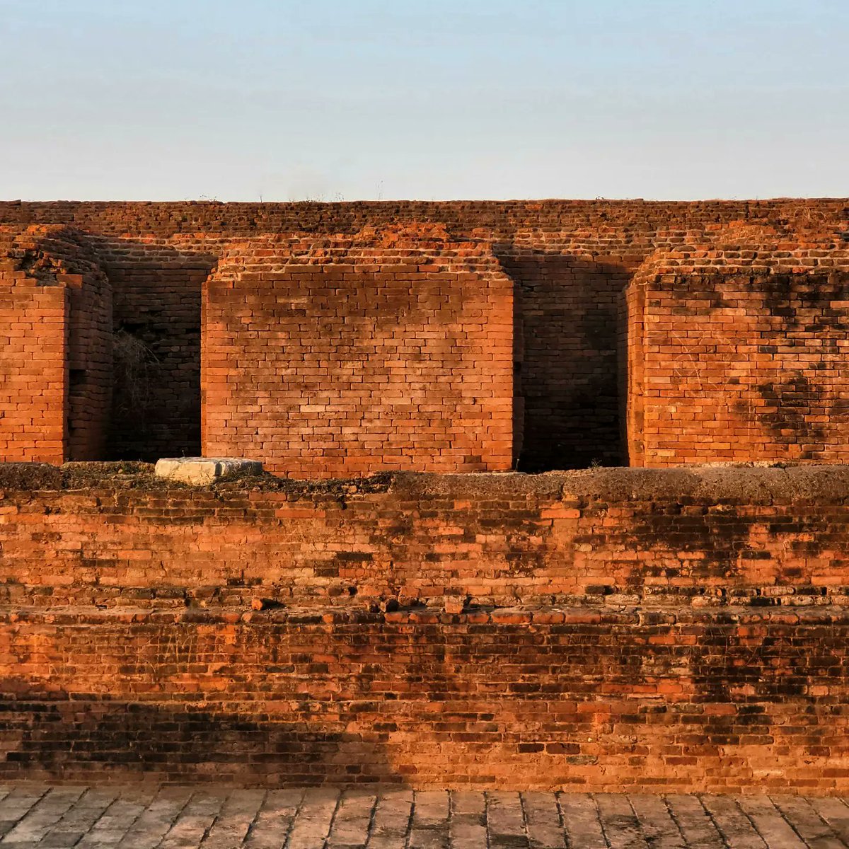 Nalanda, the greatest centre of learning in ancient India. - Thread ...