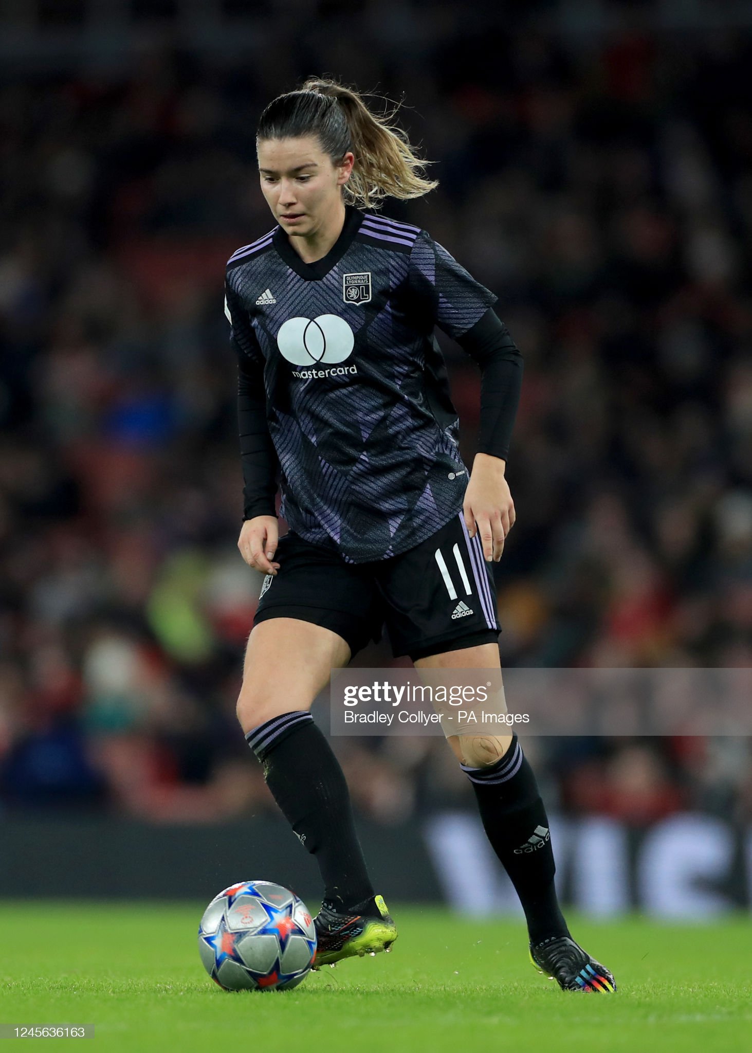 Women's Footie ID on Twitter: "@FotMob Lia Waelti (vs Lyon) 90 mins played 60/68 Accurate passes ...