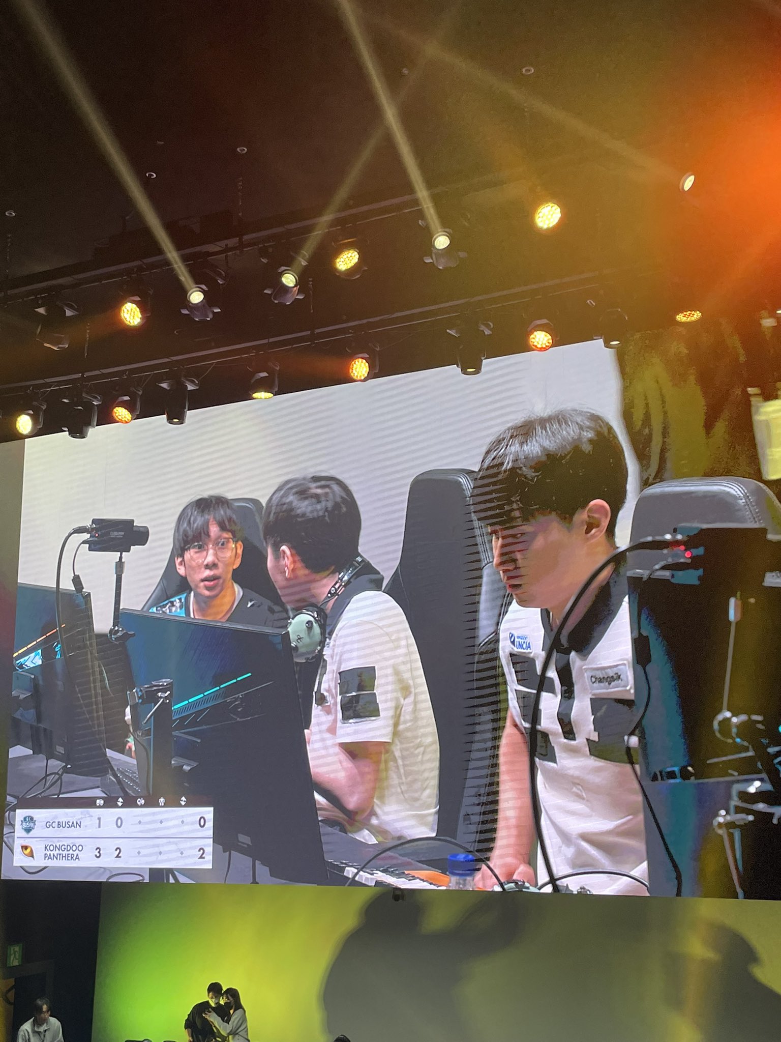 코이 (@clover_4_h) / Twitter