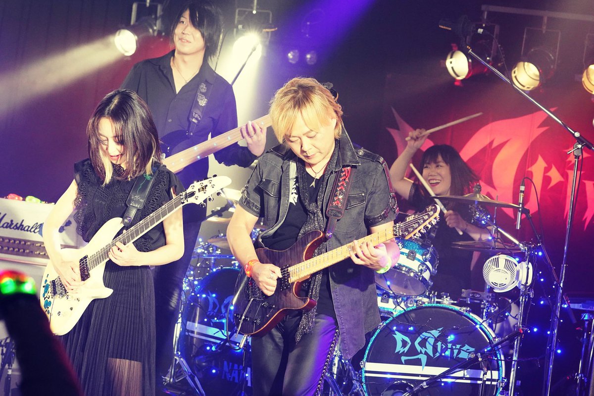 🎸 D_Drive Seiji 🏍 on Twitter: "D_Driveスペシャルワンマン横浜いよいよ明日です😊 12月18日（日）新横浜 New Side Beach D_Drive ...