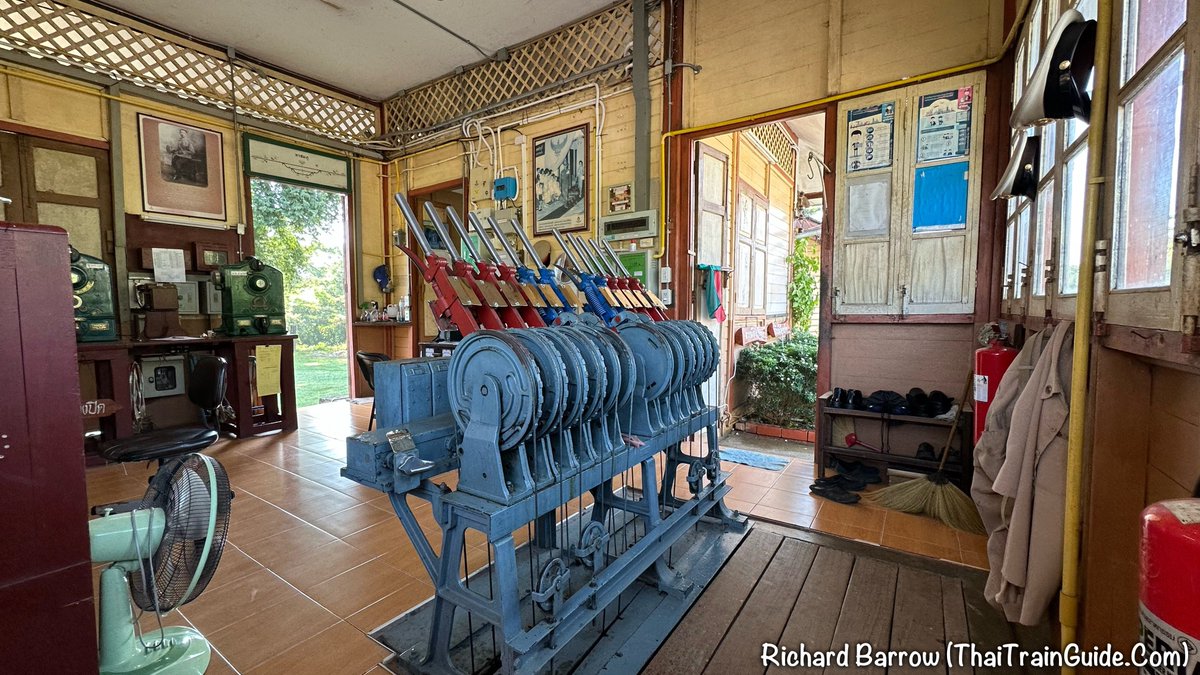 Thai Train Guide on Twitter: "Times for when the train stops at Tha Chomphu Railway Station ...