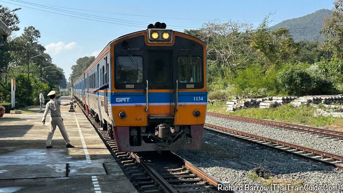 Thai Train Guide on Twitter: "Times for when the train stops at Tha Chomphu Railway Station ...