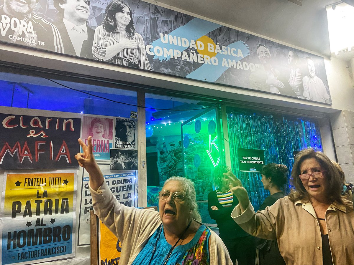 Paula Penacca's Threads – Thread Reader App