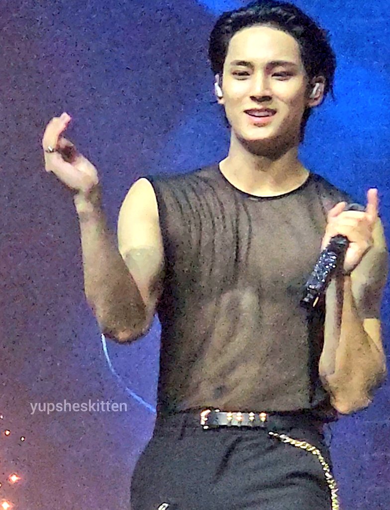 kitten on Twitter: "KIM MINGYU WHAT THE FUCK https://t.co/TORt2u16cD" / Twitter