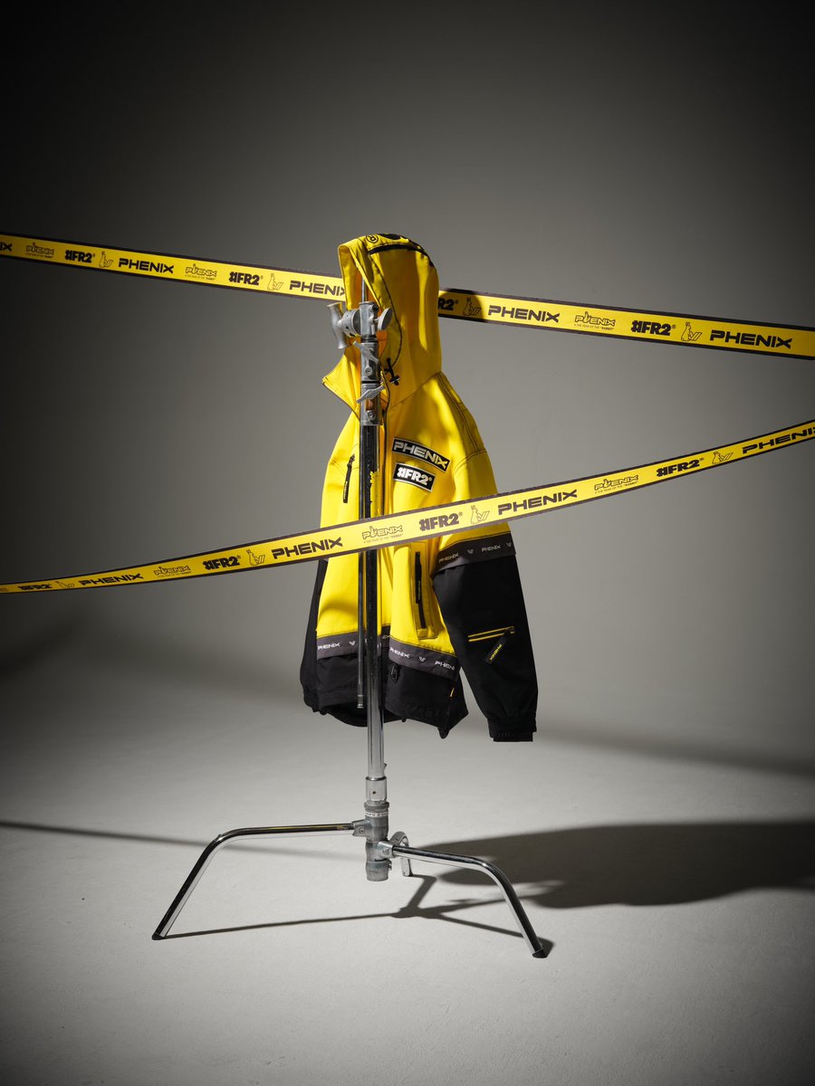 さいたま on Twitter: "RT @fxxkingrabbits: CHINA EXCLUSIVE🇨🇳🎿🐇🔥 Ski Brand PHENIX is teaming up with ...