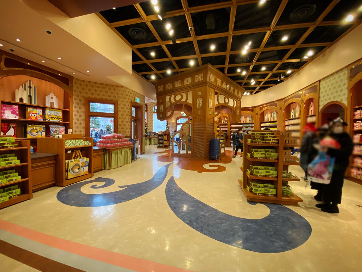 USJ情報局 L.C.A.STUDIOS on Twitter: "RT @LCASTUDIOS_USJ: カリフォルニア・コンフェクショナリーを覗くと、がらーんと何も無い場所があります ここ ...