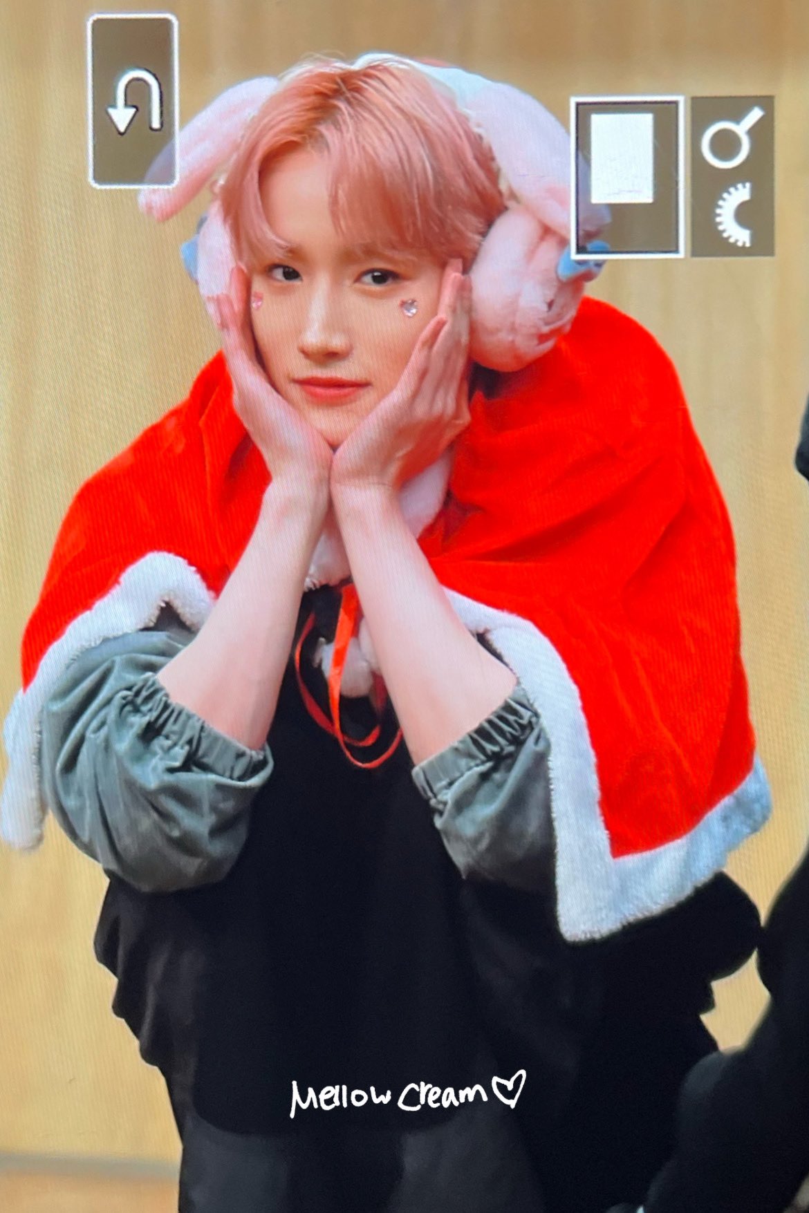 𝐦𝐞𝐥𝐥𝐨𝐰 𝐜𝐫𝐞𝐚𝐦 (@mellowcream417) / Twitter