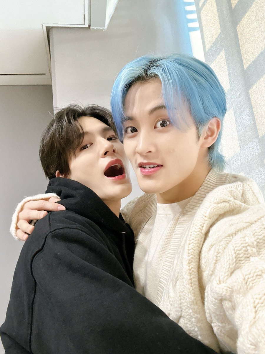 stop.. these two are just so cute 🫶🏼 Koreaboo @koreaboo