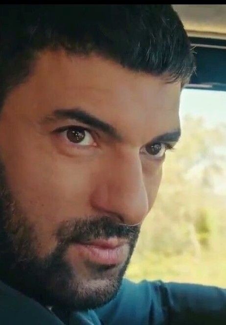 Hend Mostafa 🌸 on Twitter: "EnginAkyürek SancarEfe #EmbajadorNova17Dic #EnginAkyürek #SancarEfeoğlu"