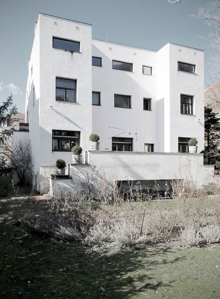 Adolf Loos Steiner House