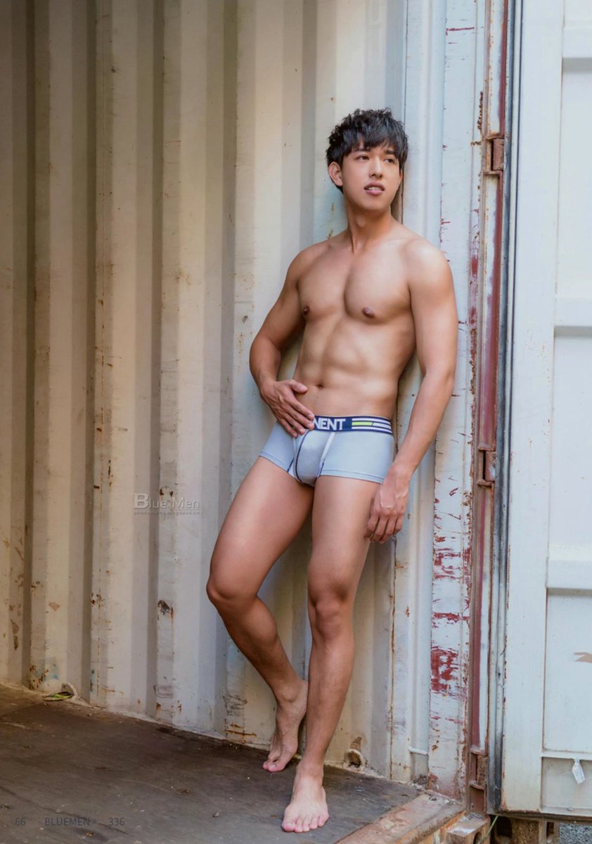 FOREST ALBUM 🏳️‍🌈🕊️🇺🇦 on Twitter: "🆕 BLUEMEN 藍男色 NO.336 小獵【Ebook】 男模在：巴克 @buck69169 ｜😘"