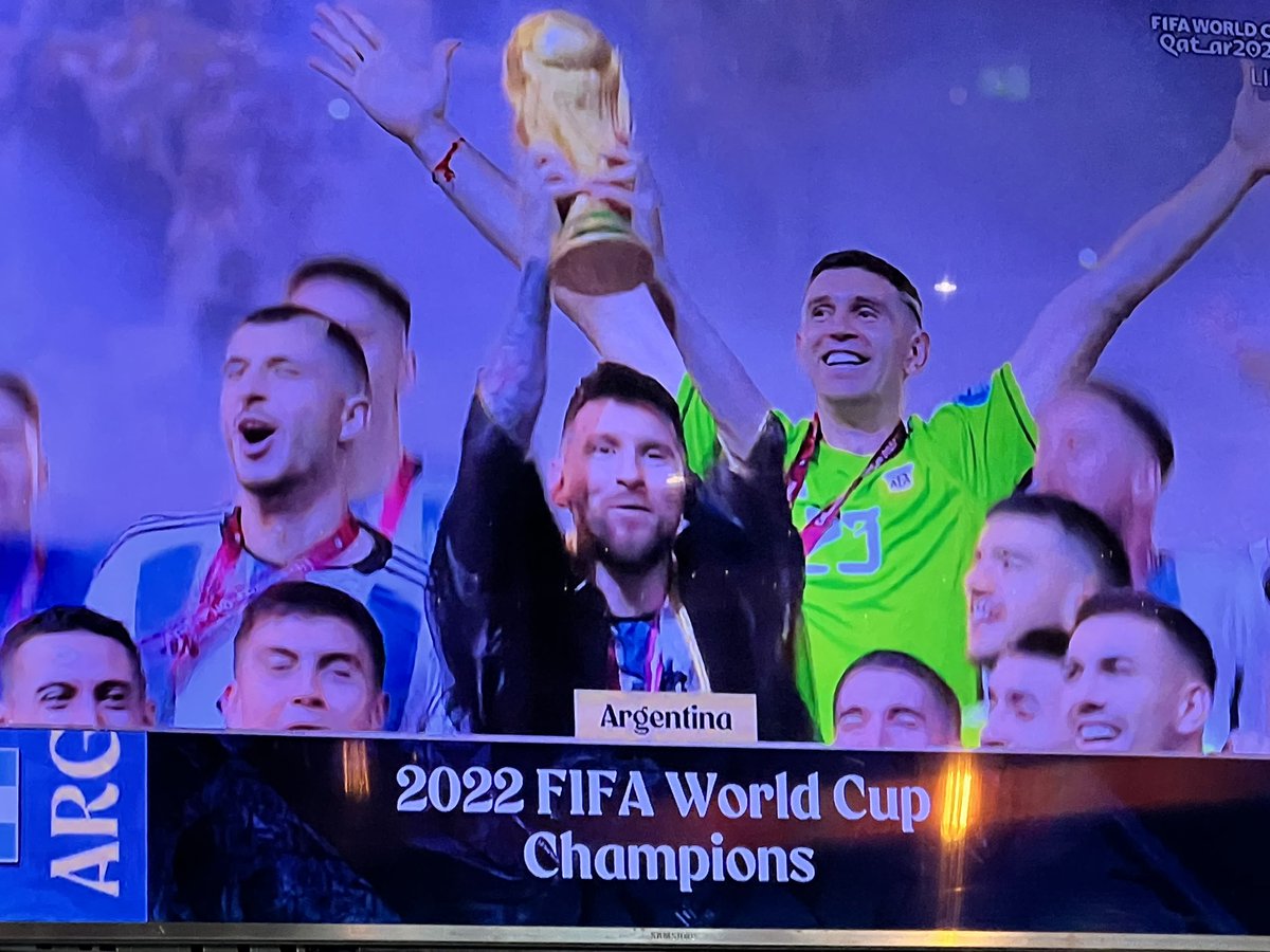 Lionel Messi’s big fish moment. Finally. (How Emi Martinez has some ...