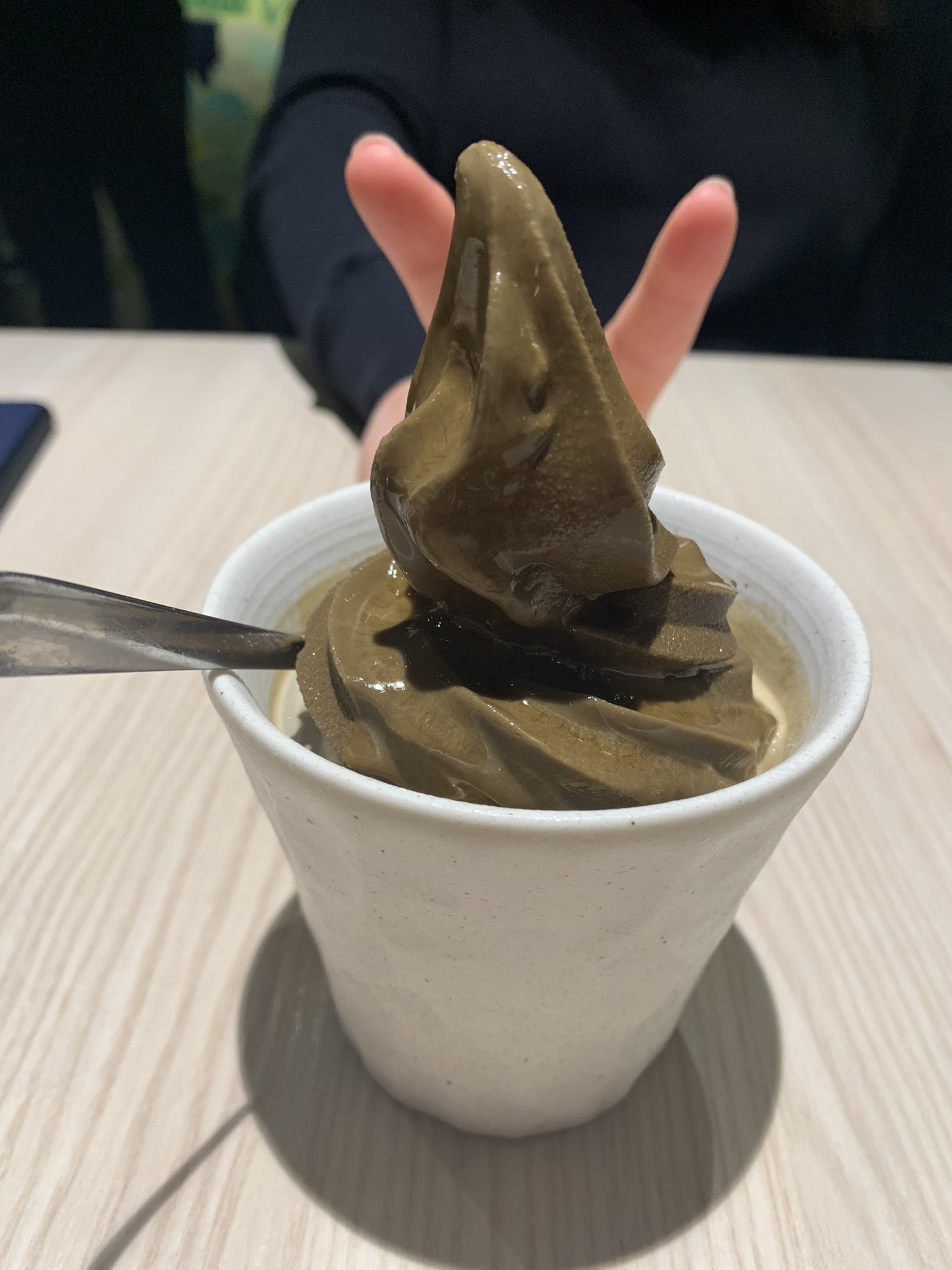 maru on Twitter: "hojicha affogato delicious https://t.co/d3U2JuJxJh" / Twitter