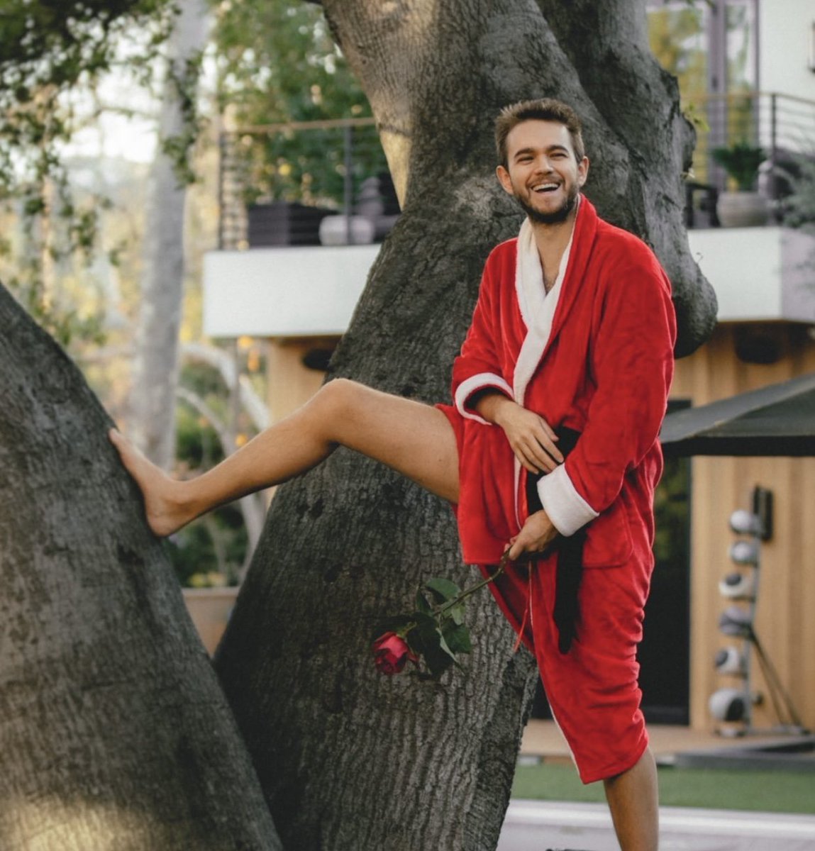 Famous Bulges On Twitter Rt Thefamousbulges Zedd 🤤🥵🔥