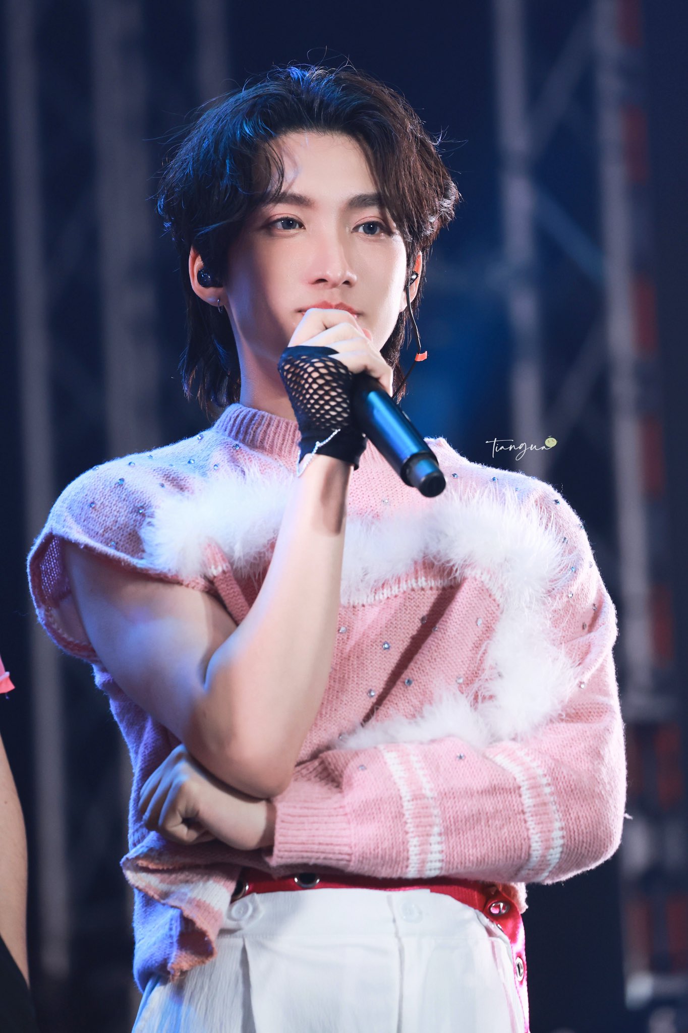 Forlove (@always_think1st) / Twitter