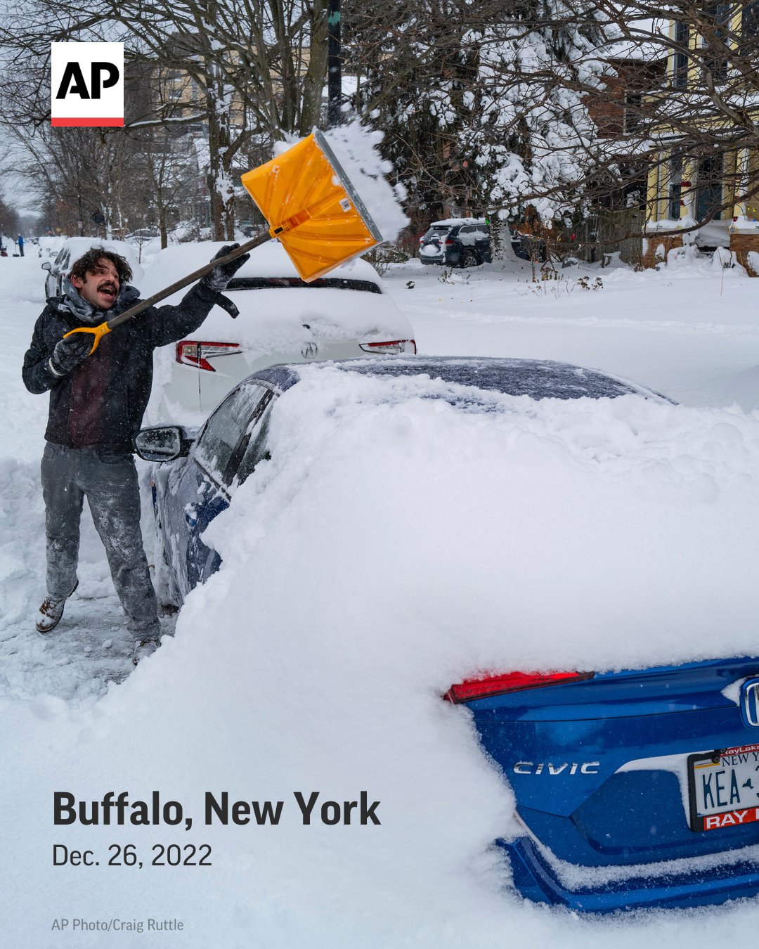 The Associated Press on Twitter: "Storm-battered Buffalo is bracing for fresh snow while still ...