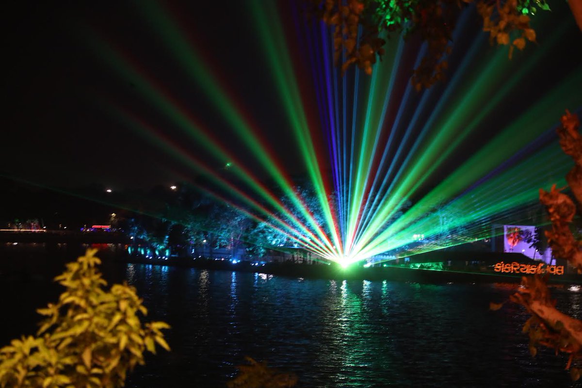 Kankaria Carnival is being celebrated at Kankaria Talav (lake) in ...