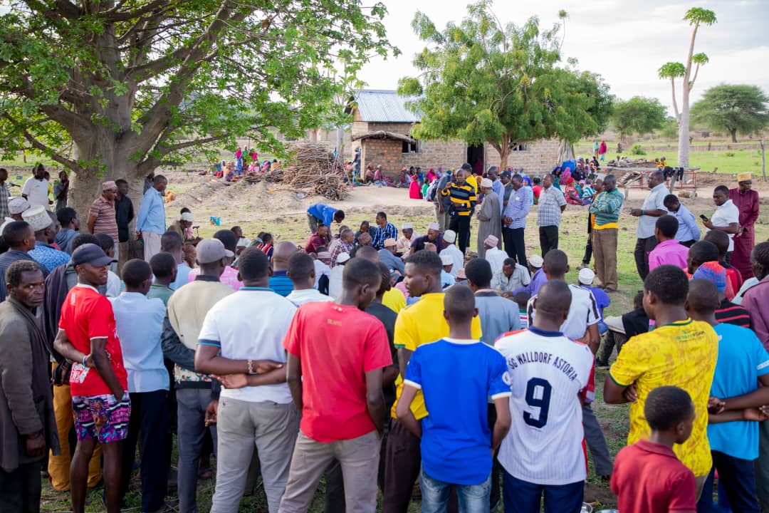 📍 Igunga,Tabora 🗣️:NUKUU ZA MBUNGE NGASSA KWENYE ZIARA YA KIJIJI KWA ...