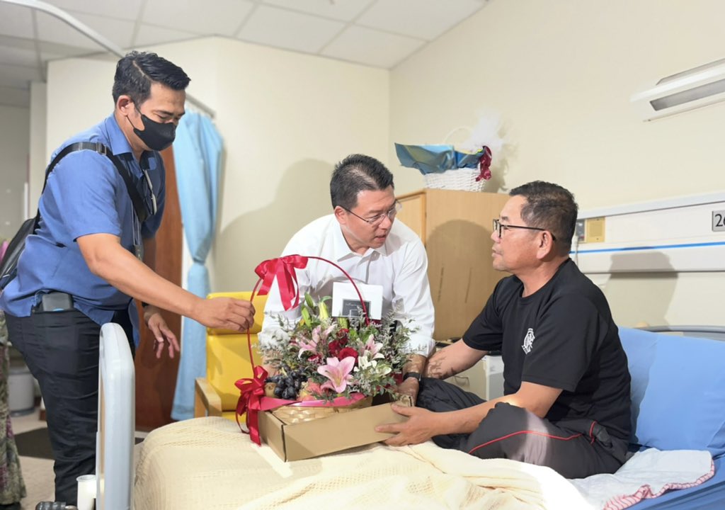 Nga Kor Ming on Twitter: "Sejurus sidang parlimen tamat, saya terus bergegas ke hospital ...