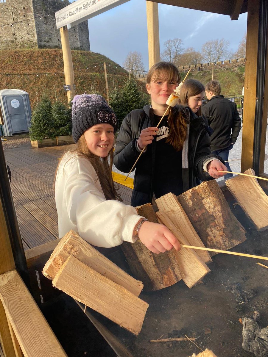 Tafod Elai – Pontypridd Cilfynydd Rhydfelin Ffynnon Taf Gwaelod y Garth ...