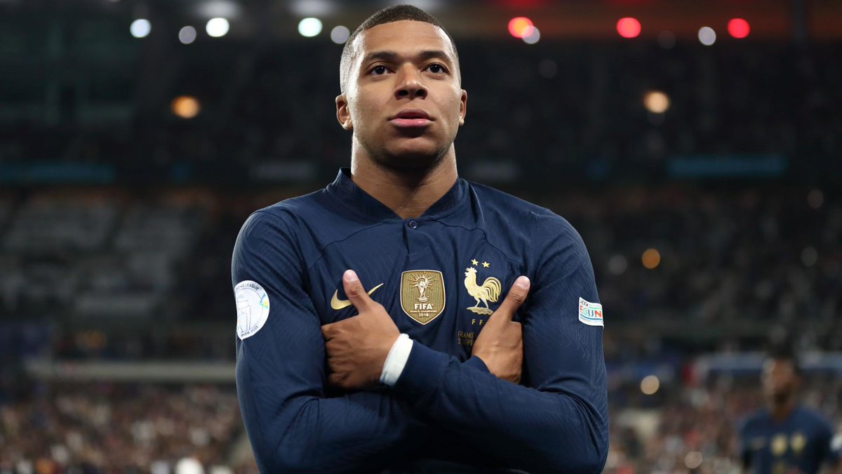 Pop Base on Twitter: "Happy 24th birthday to football superstar Kylian Mbappé."