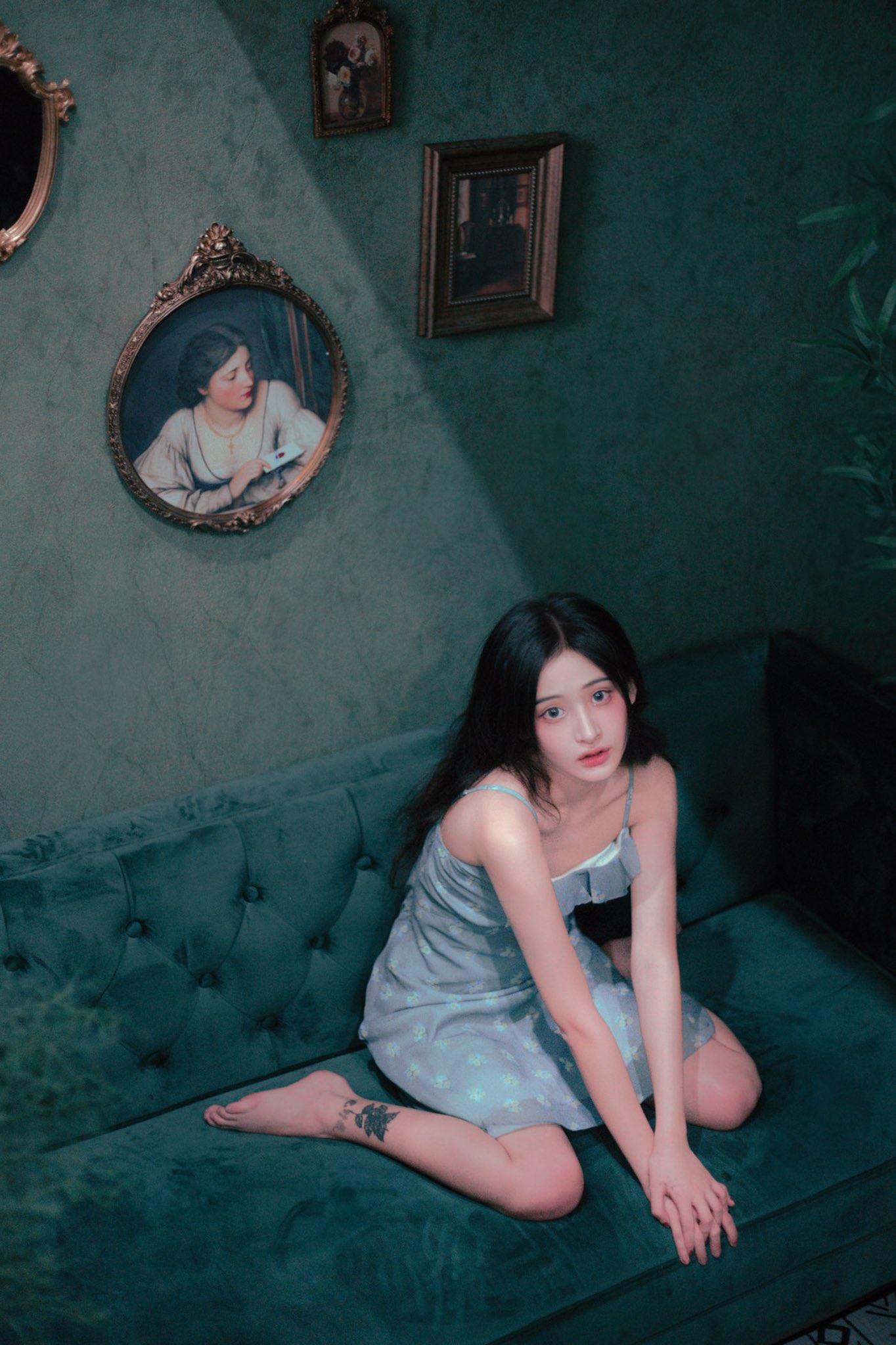 茂木希子 on Twitter: "“我只想看到你长得美， 但不想知道你在受罪。” ——崔健《假行僧》 摄影：@nowara_xiaoxin 出镜：@xizi1840 https://t.co ...