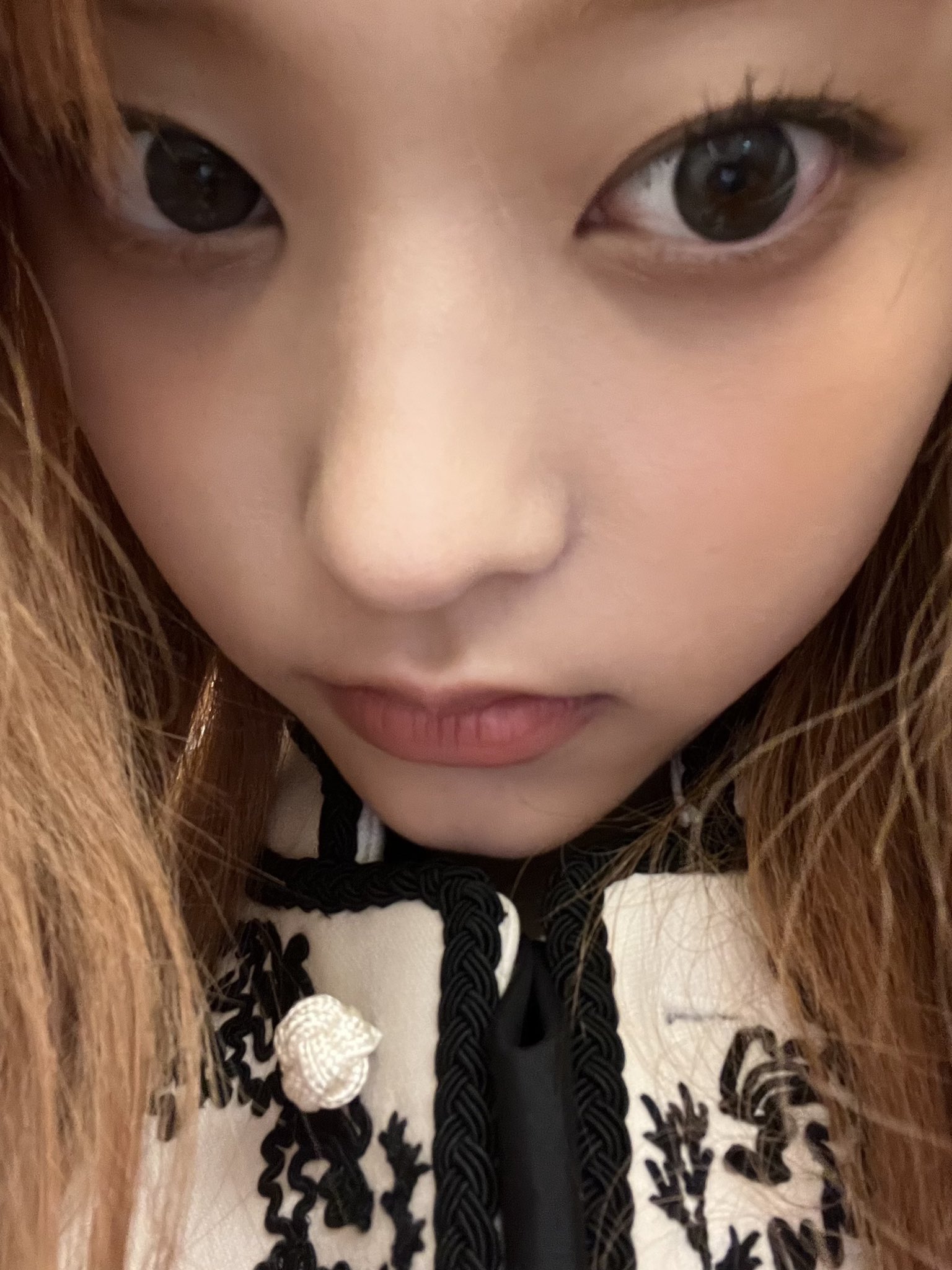 NewJeans MALAYSIA 🇲🇾 on Twitter: "[221221] - Minji Phoning Private Photo Update and Post Haerin ...