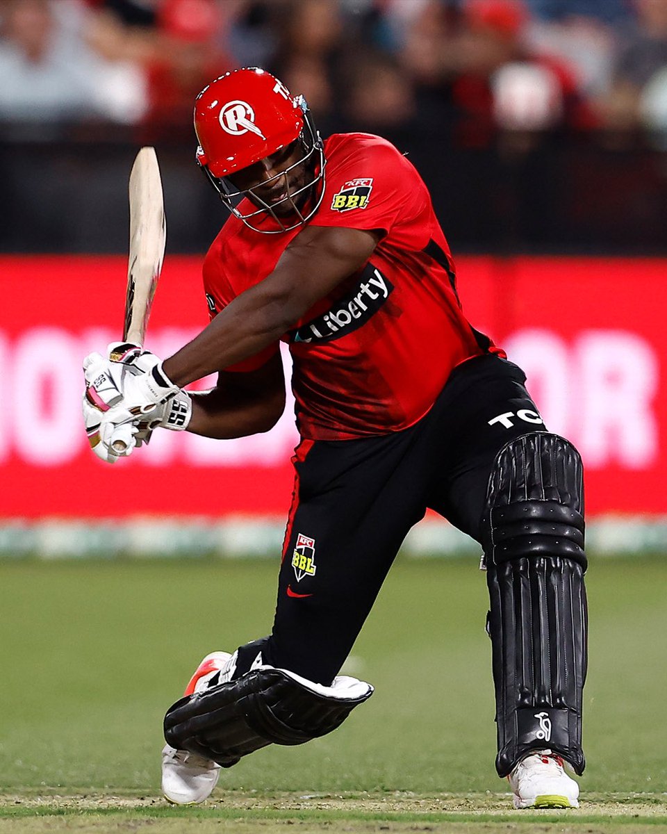 Akeal Hosein Andre Russell Star In Renegades Close Win Over Heat Cricketone Onecricket