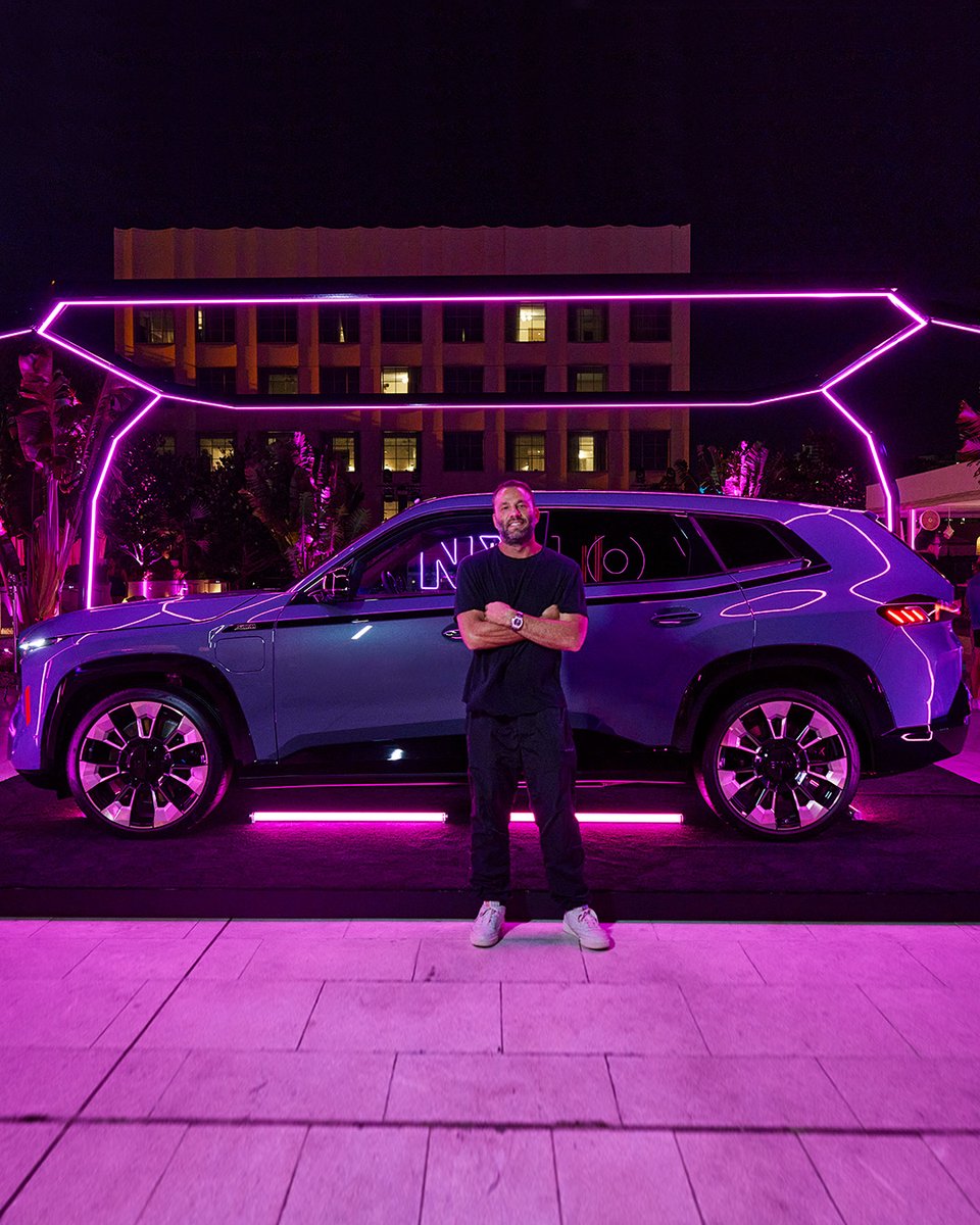 Automaker Footage on Twitter: "RT @BMWUSA: .@TeamVic + @DaveGrutman + #BMWXM + Art Basel. https ...