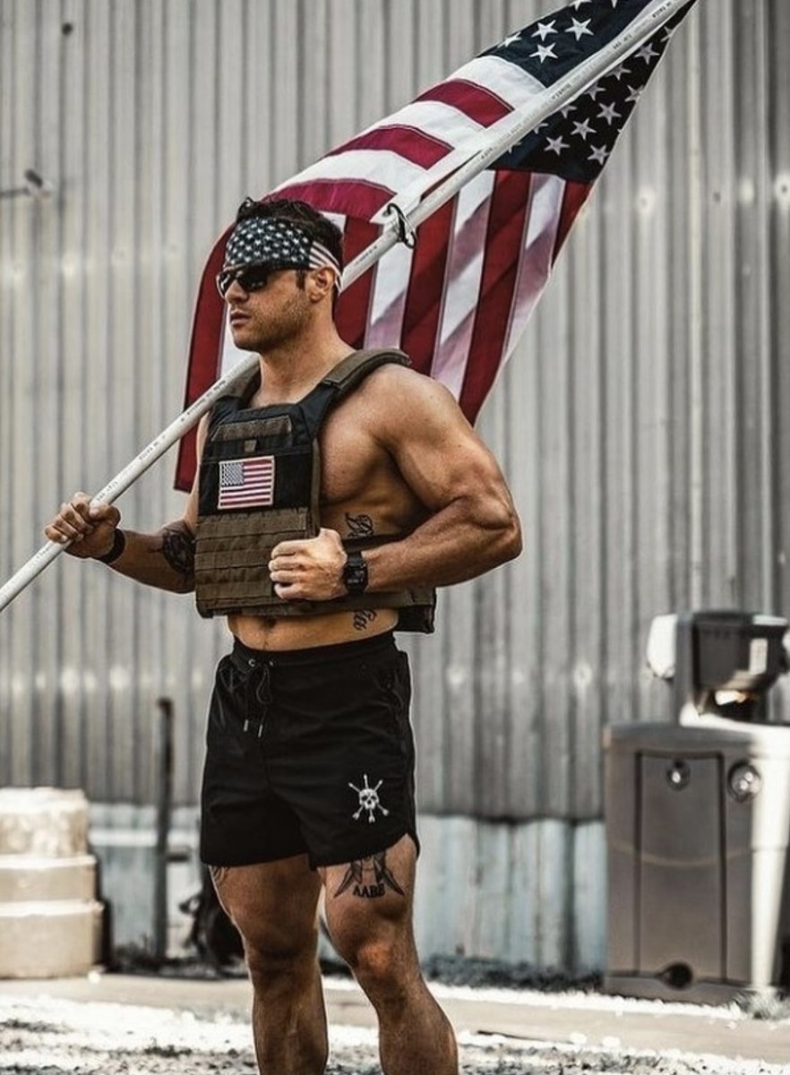 Aaron W. on Twitter: "🇺🇲💪"