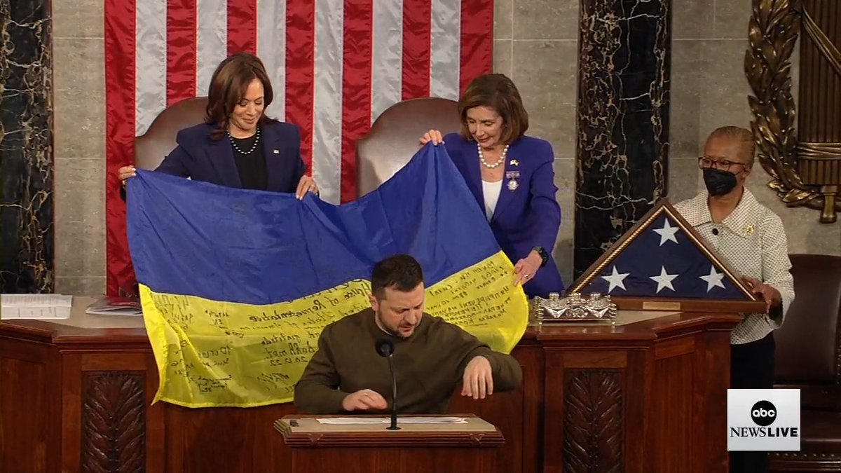 Nicoletta on Twitter: "RT @ABC: Pres. Zelenskyy: "Thank you so much ...