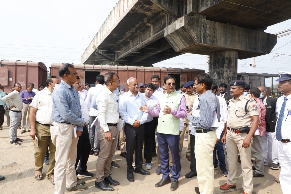 South Central Railway on Twitter: "Shri Arun Kumar Jain, General Manager, SCR inspected of ...