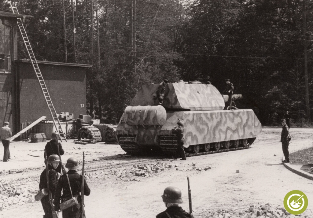 The Tank Museum on Twitter: "The Maus was a prototype German super ...