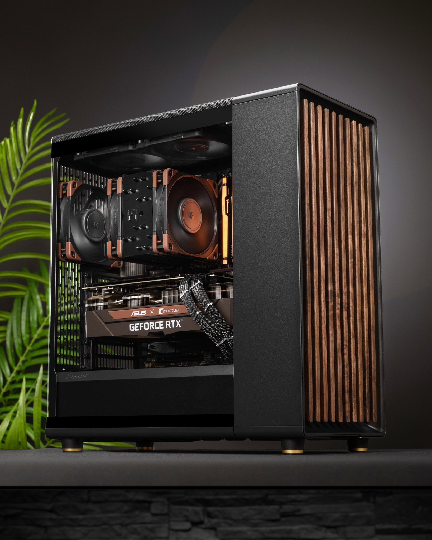 Fractal Design North