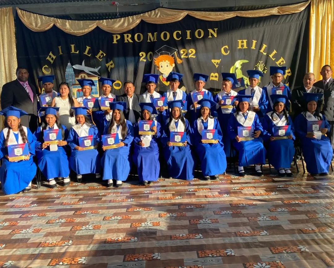 400 estudiantes de los niveles de premedia, media, tele educación, tele ...