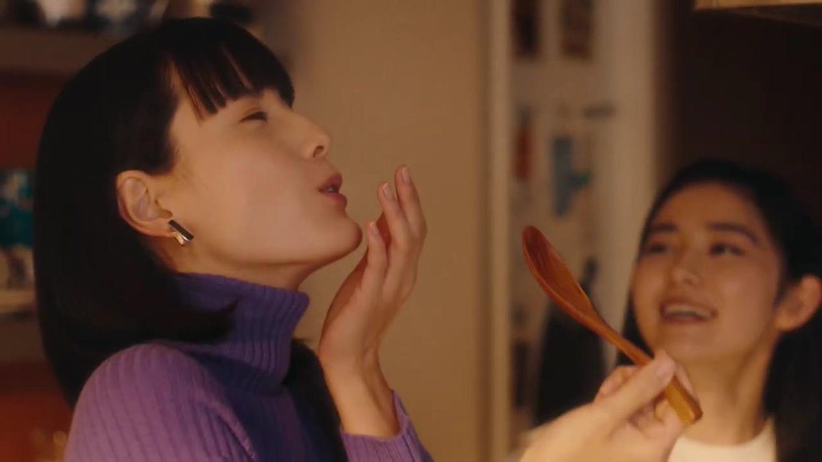 動画NOW on Twitter: "橋本愛 が出演する 中央日本土地建物グループ のCM 感動が育つ住まい。BAUS（バウス）「私たちの日々がここにある」篇 https://douganow ...