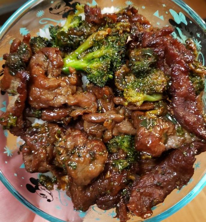 Home Cooking VS Fast Food on Twitter: "[Homemade] Beef and Broccoli http://homecookingvsfastfood ...