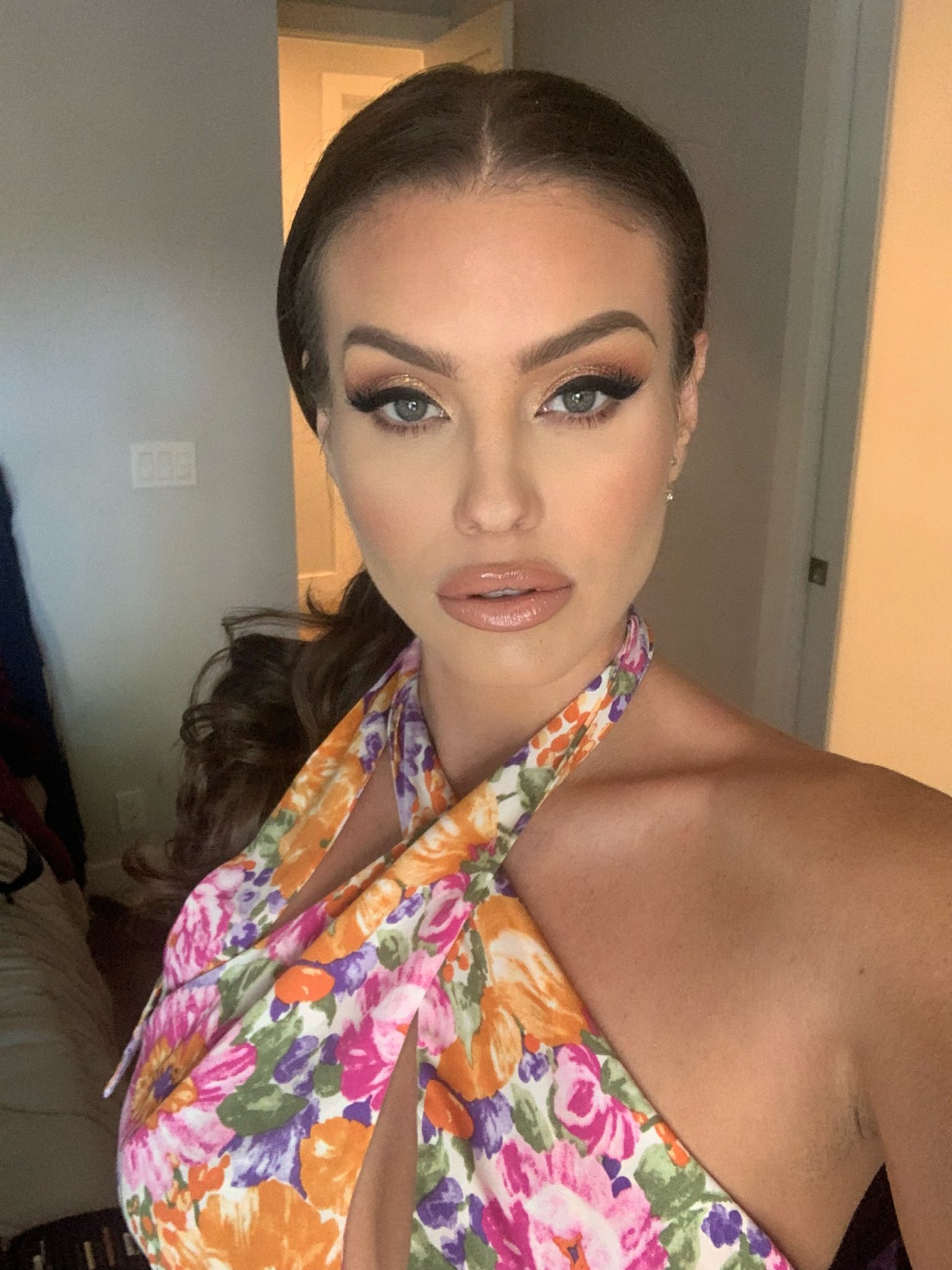 TW Pornstars - Mandy Waters. Twitter. Soul snatching eyes and throat 💦. 2:55 AM - 23 Dec 2022