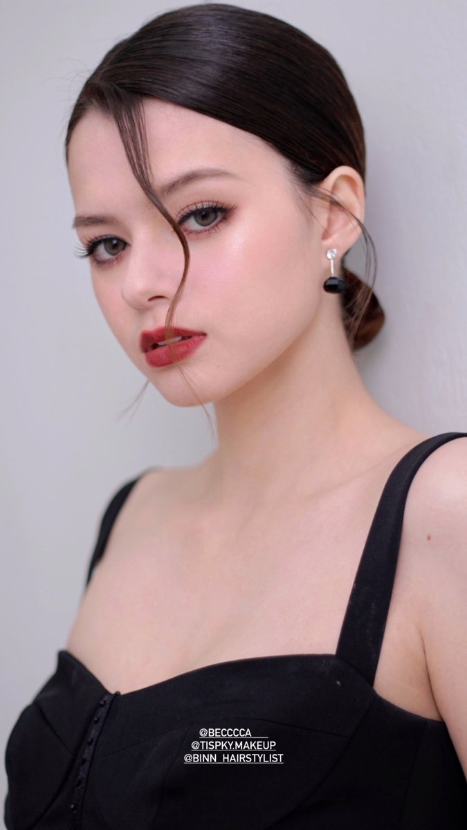 FreenBecky INTL Fanclub on Twitter: "[IG story] 231222 - tispky update 🔗https://instagram.com ...