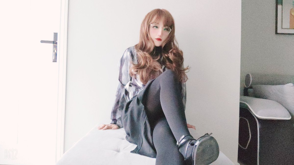 败犬 花茶蘼 on Twitter: "不透肉黑丝，你们喜欢吗｡ ‿ ｡"