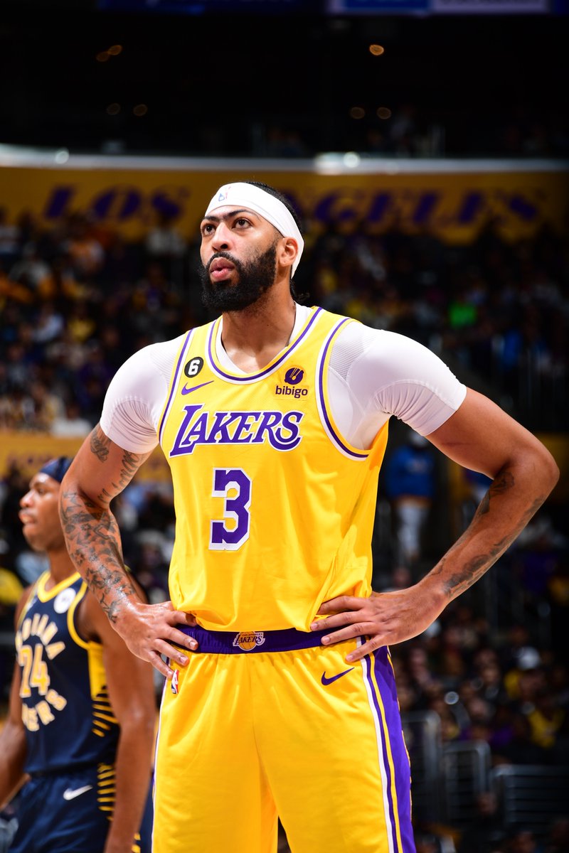 Anthony Davis will be out indefinitely due to a stress injury in his ...