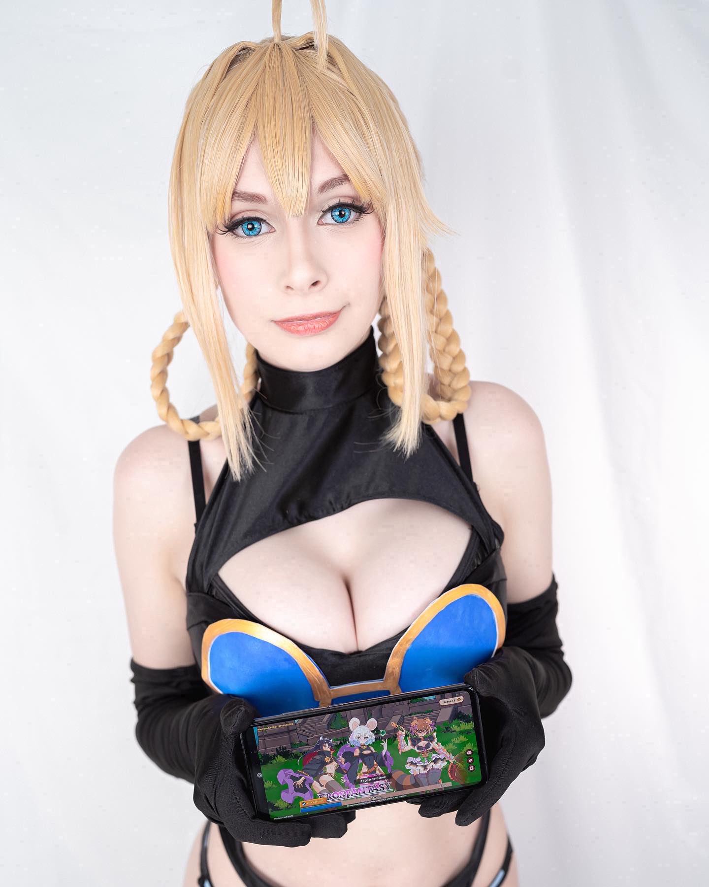 Miih 🌸 on Twitter: "My Alexandra cosplay from @eros_fantasy 🔥 For a limited time, you can use ...
